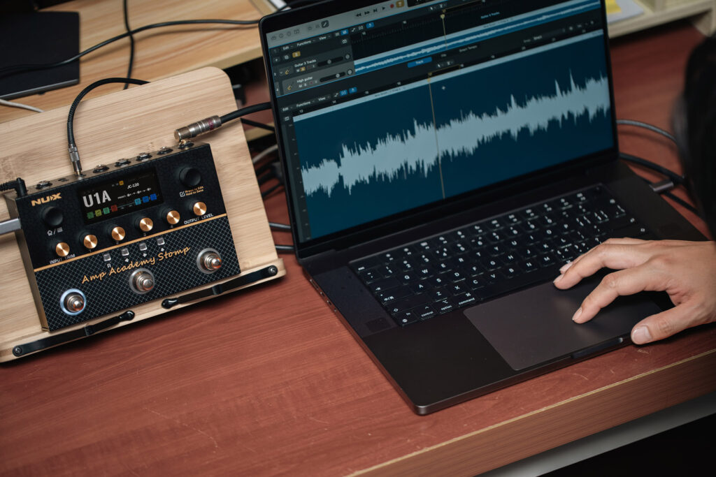 Amp Academy Stomp - NUX Audio